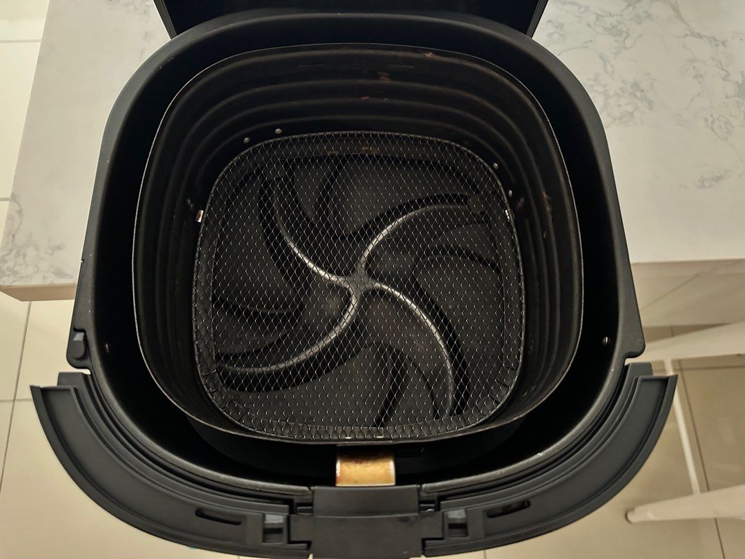 Philips HD9860 7.3L Premium Rapid Air Technology XXL Airfryer, TV ...