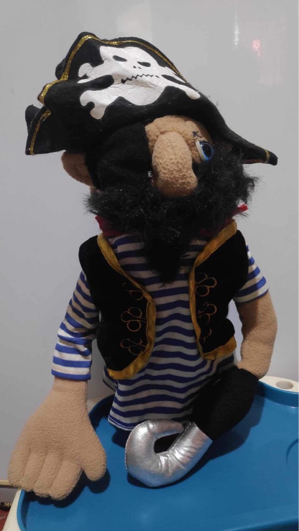 Pirate Hand Puppet, Hobbies & Toys, Toys & Games on Carousell