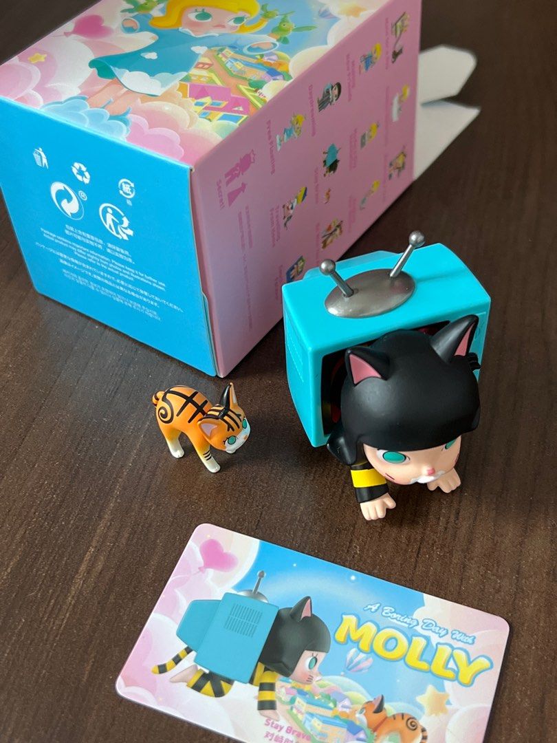 Popmart hirono fallen angel city of mercy/ unio bumper car/Molly stay ...