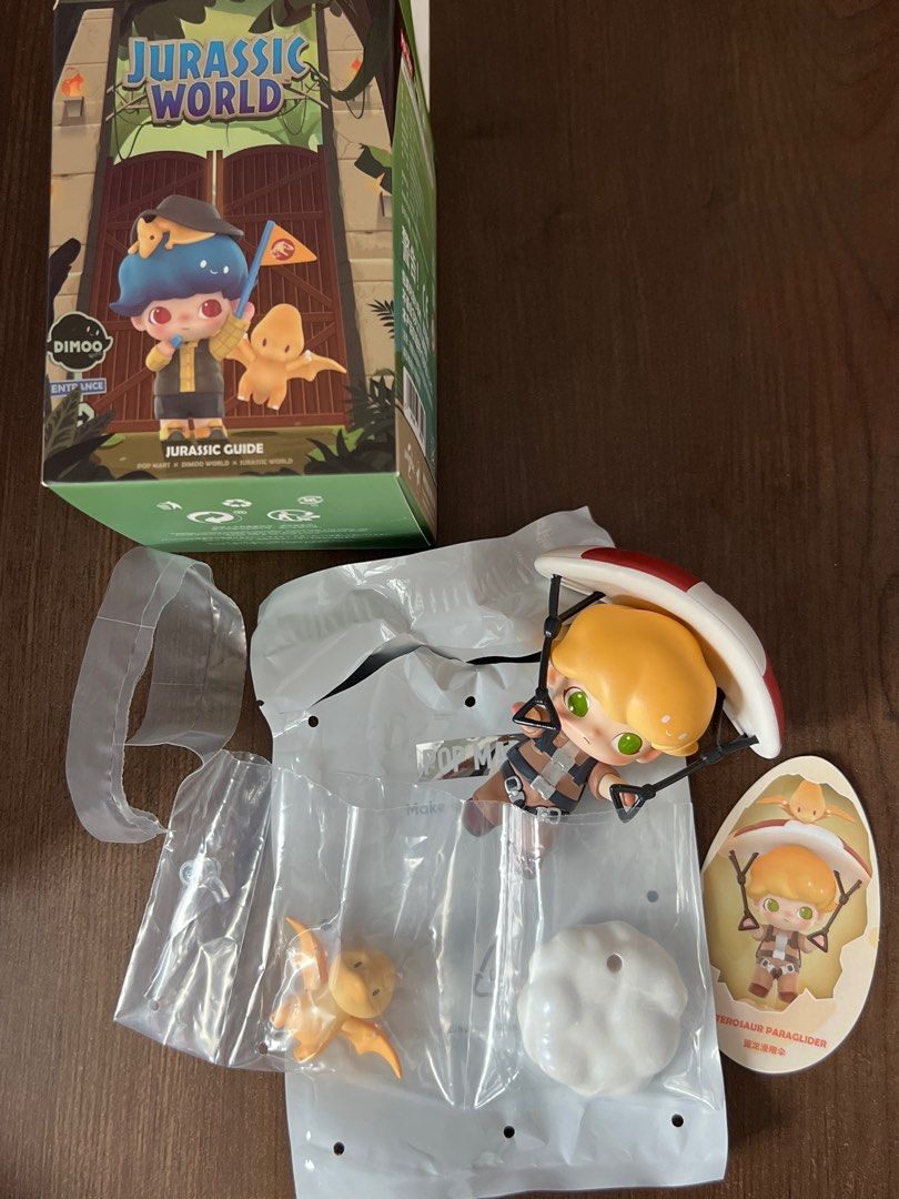 Popmart hirono fallen angel city of mercy/ unio bumper car/Molly stay ...