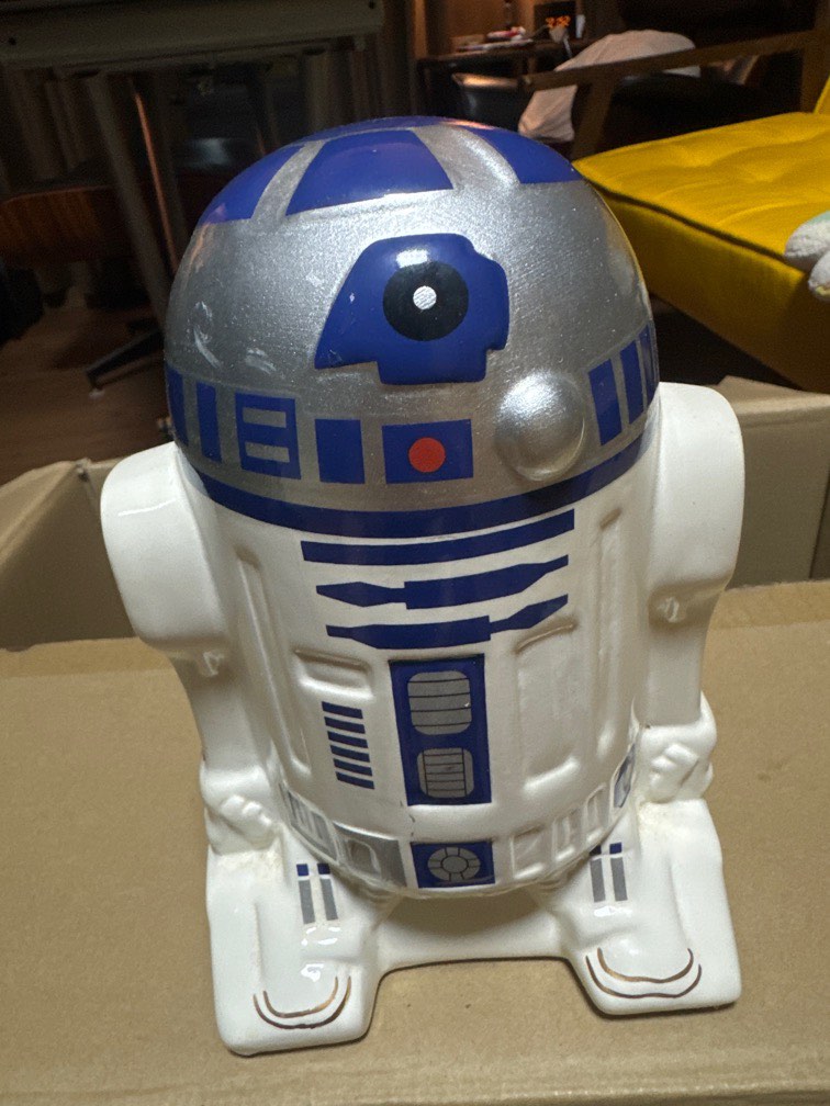 R2d2 coin bank Star wars, Hobbies & Toys, Memorabilia & Collectibles ...