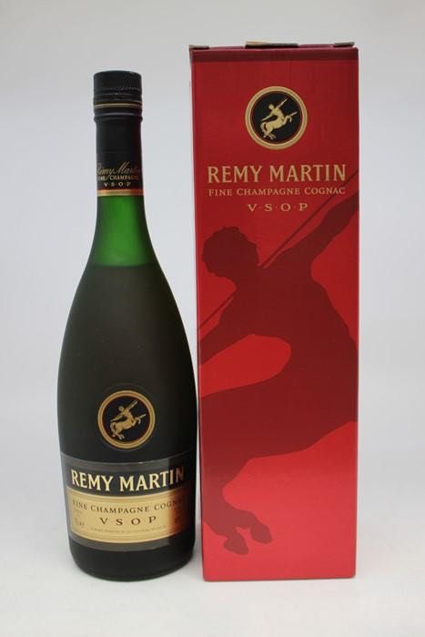 Remy Martin VSOP Fine Champagne Cognac 1Litre, Food & Drinks, Beverages on Carousell