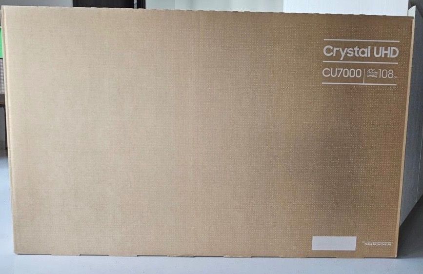 Samsung 43” TV CU7000 TV Box, TV & Home Appliances, TV & Entertainment ...