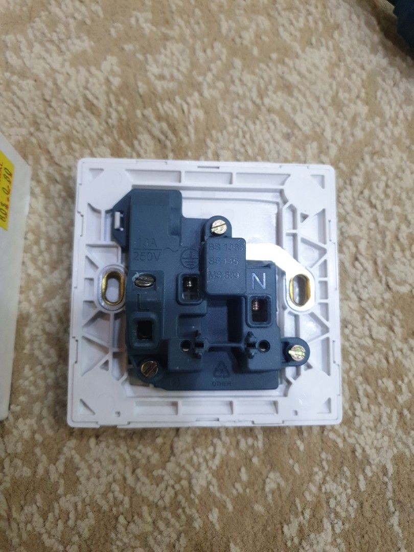 White Single Universal Power Socket with 2 Usb and Junction box, TV ...