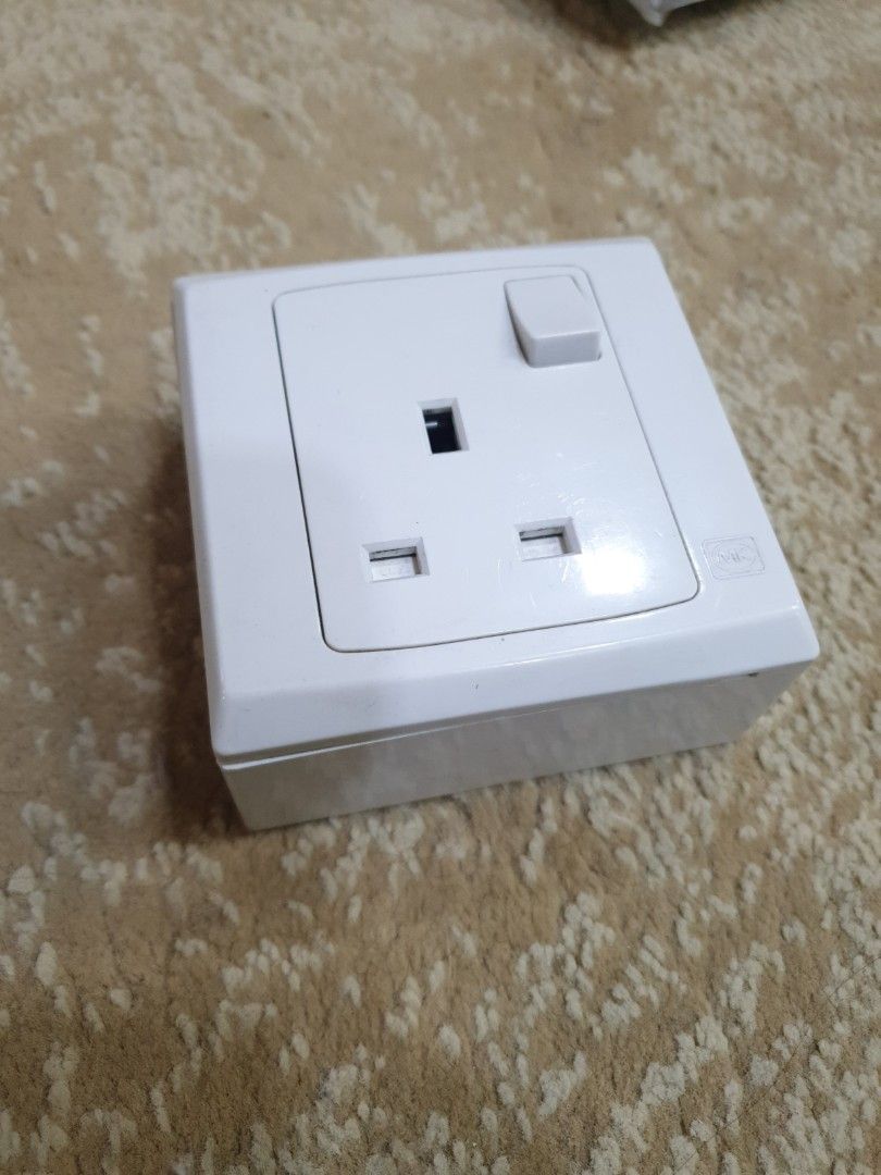 White Single Universal Power Socket with 2 Usb and Junction box, TV ...