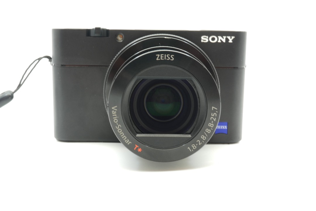 SONY RX100 M5A + 4電 + 2差機 + 2皮套 Rx100VA Rx100m5a, 攝影器材, 相機 - Carousell