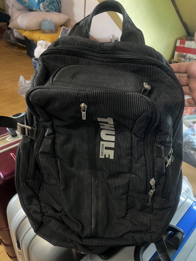 Thule Laptop Backpack, Men's Fashion, Bags, Backpacks on Carousell
