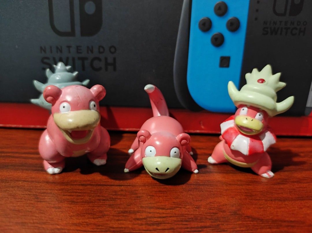 TOMY Pokemon Figures - Slowpoke, Slowbro, and Slowking, Hobbies & Toys ...