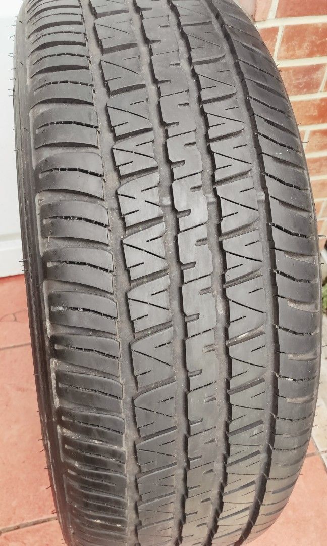 Toyota LC300 Mags w/ Tires 20 inch OEM, Car Parts & Accessories, Mags ...