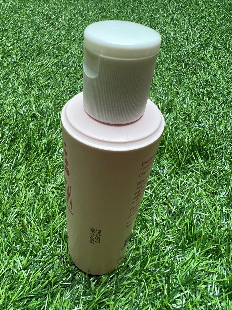 Treat dandruff, itchy & oily scalp. Professionally prescribed by ...