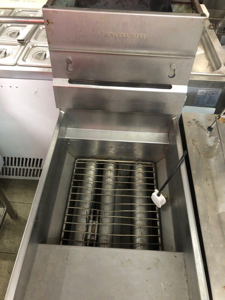 Used Deep Fryer $1000, TV & Home Appliances, Kitchen Appliances, Other ...