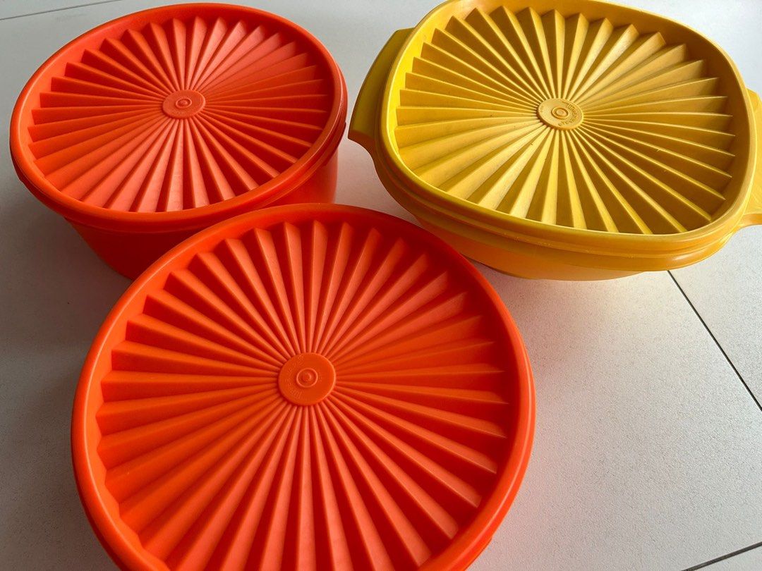 Vintage Tupperware set - set of 3 containers with lids, Furniture ...