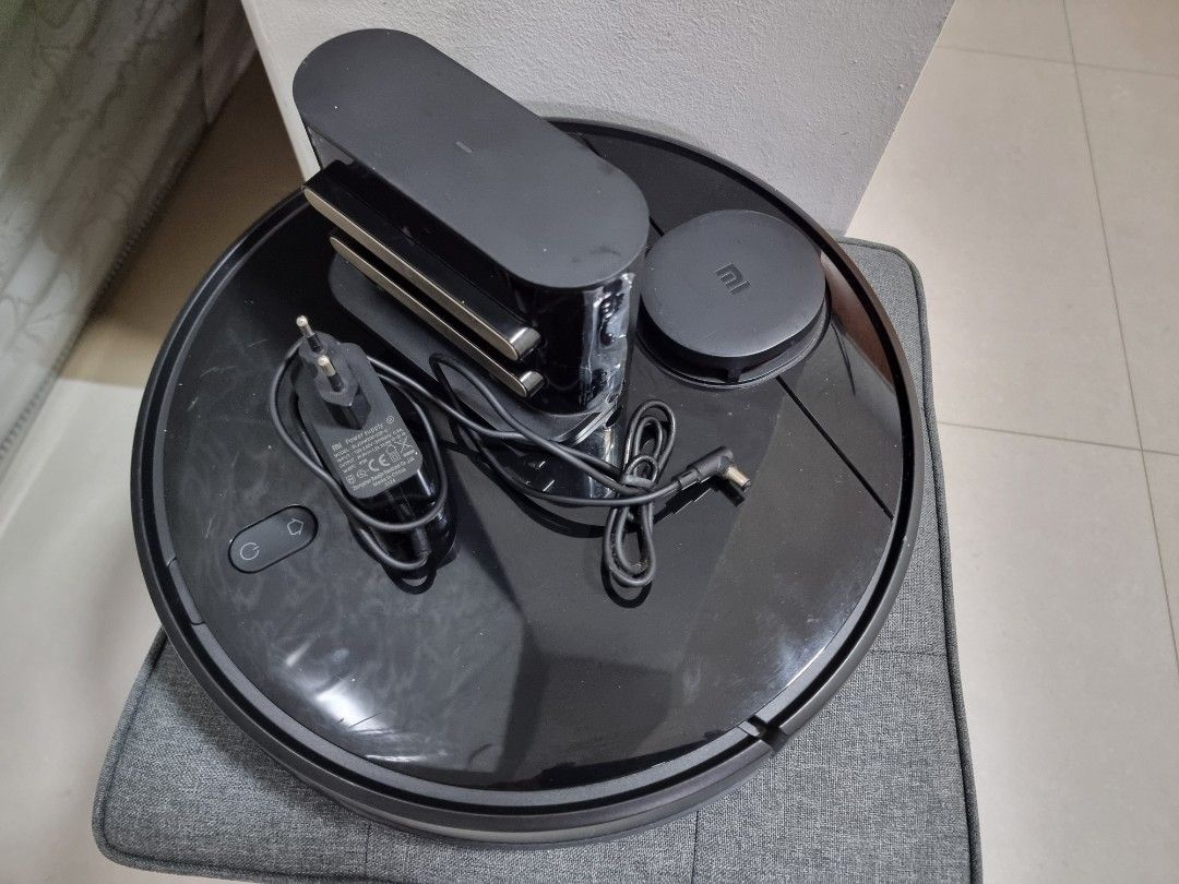 Xiaomi Robo Mop-P, Furniture & Home Living, Cleaning & Homecare ...