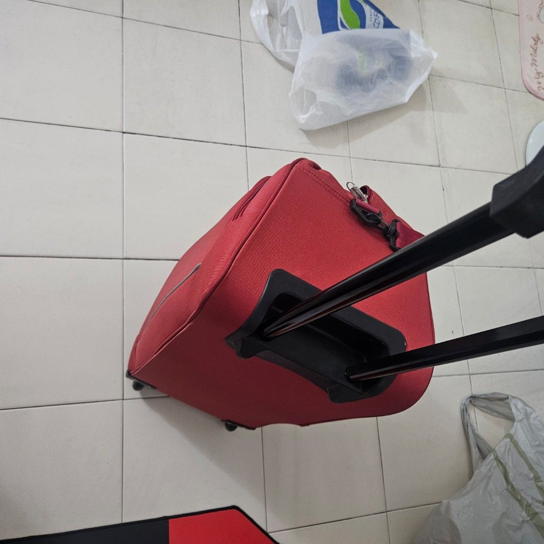 Slazenger 22 inch trolley cabin luggage bag, Hobbies & Toys, Travel ...