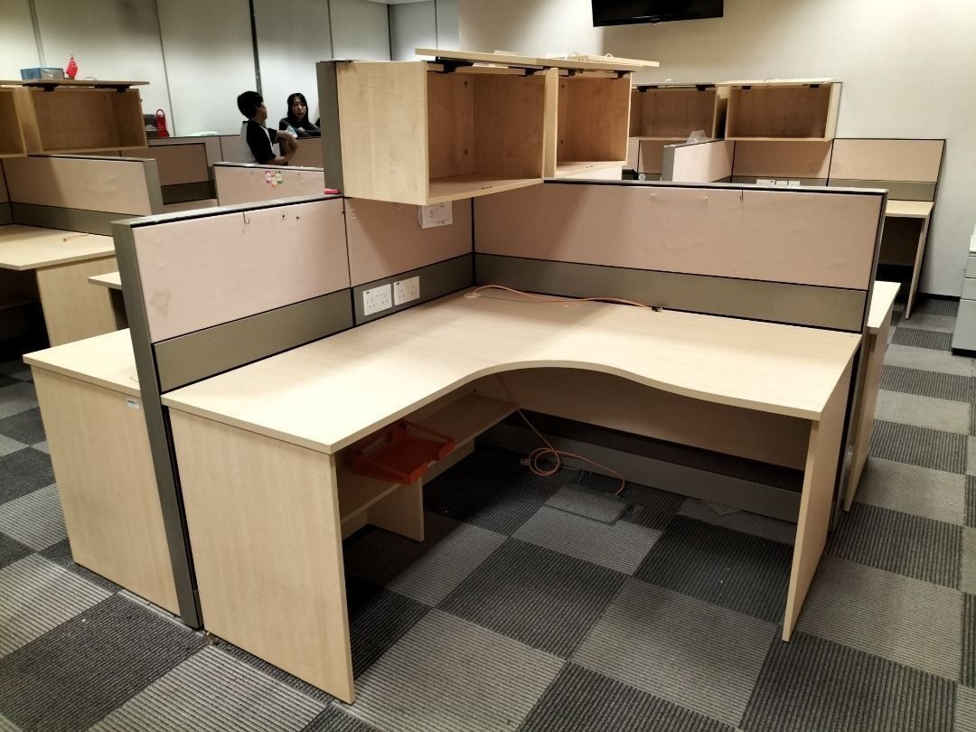 2 in 1, 4 in 1, 6 in 1, 8 in 1 Executive Workstation, with partion ...