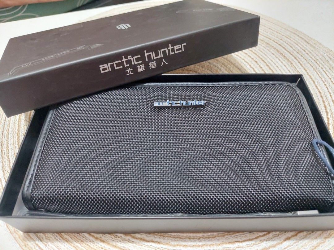 Arctic Hunter Long Wallet Black, Women's Fashion, Bags & Wallets, Wallets & Card holders on ...