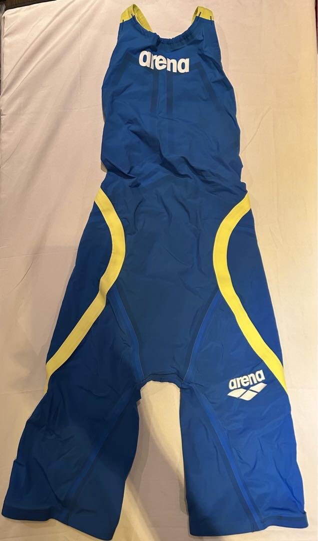 Arena Aquaforce X CP, Women's Fashion, Swimwear, Bikinis & Swimsuits on ...