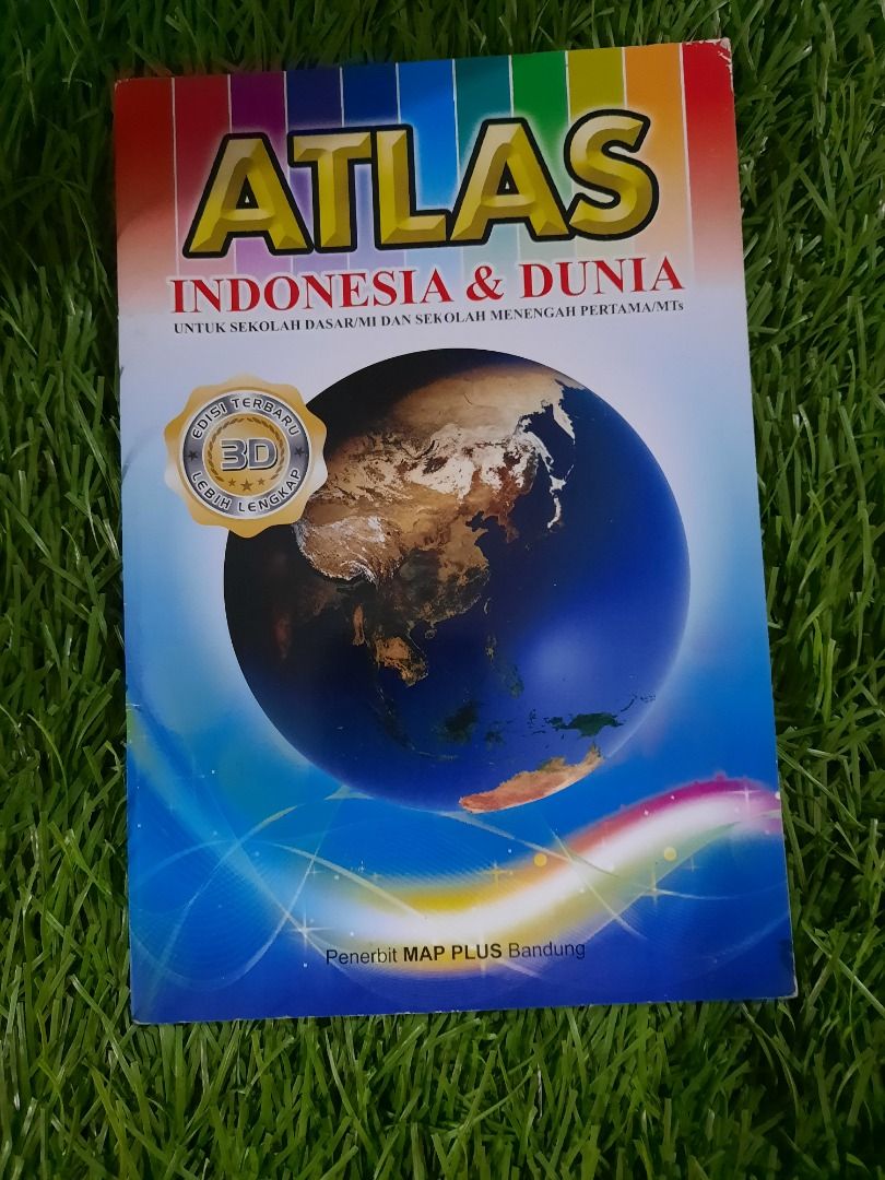 Buku Atlas Indonesia & Dunia Edisi Terbaru 3D, Buku & Alat Tulis, Majalah & Lainnya di Carousell