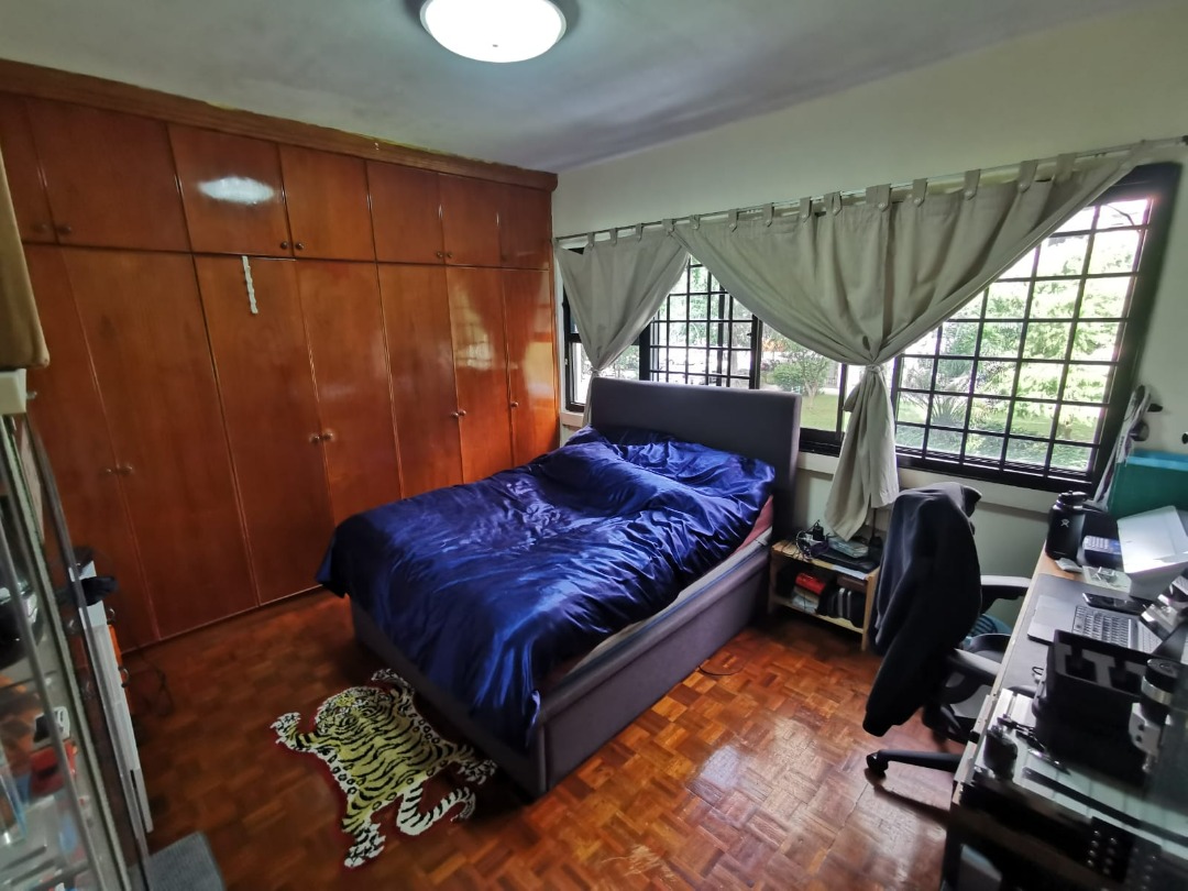 Available on 1 Feb - Master Room/ Siglap MRT / Bedok MRT/Kembangan MRT ...