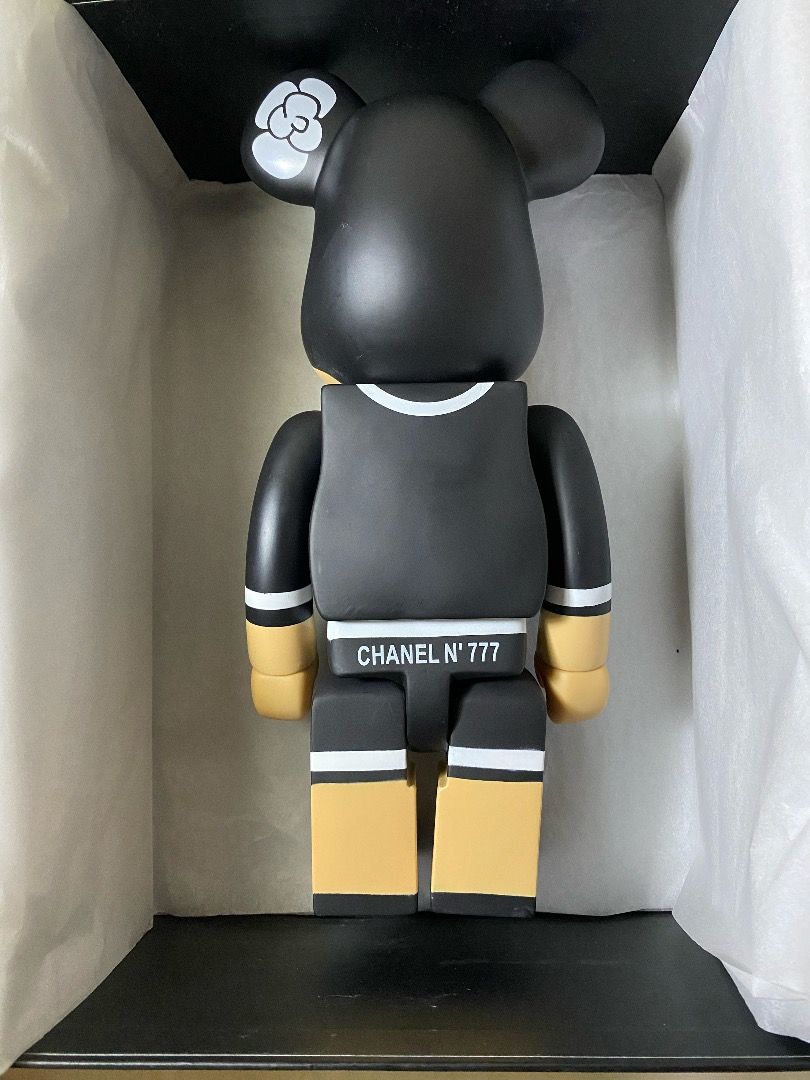 BEARBRICK COCO CHANEL 400%, Hobbies & Toys, Memorabilia & Collectibles ...