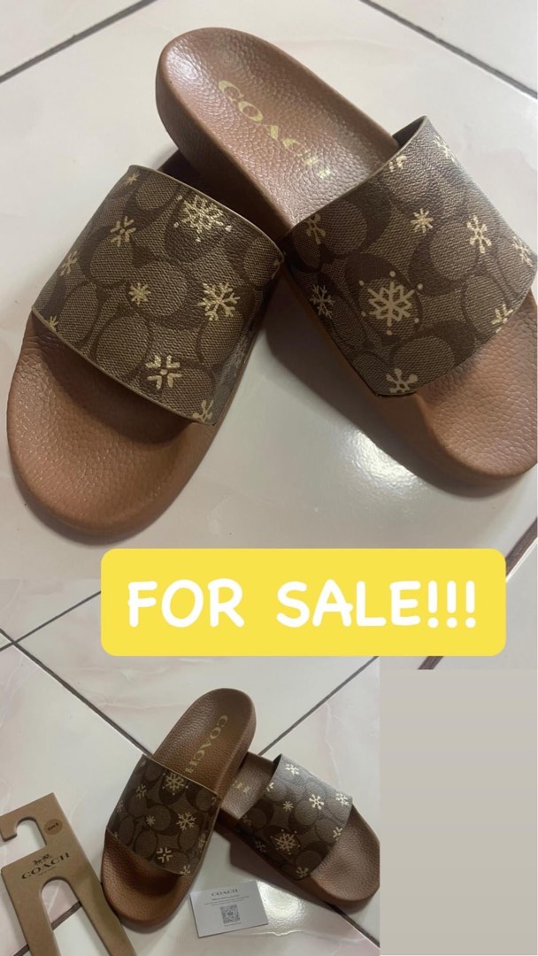 COACH, Women's Fashion, Footwear, Slippers and slides on Carousell