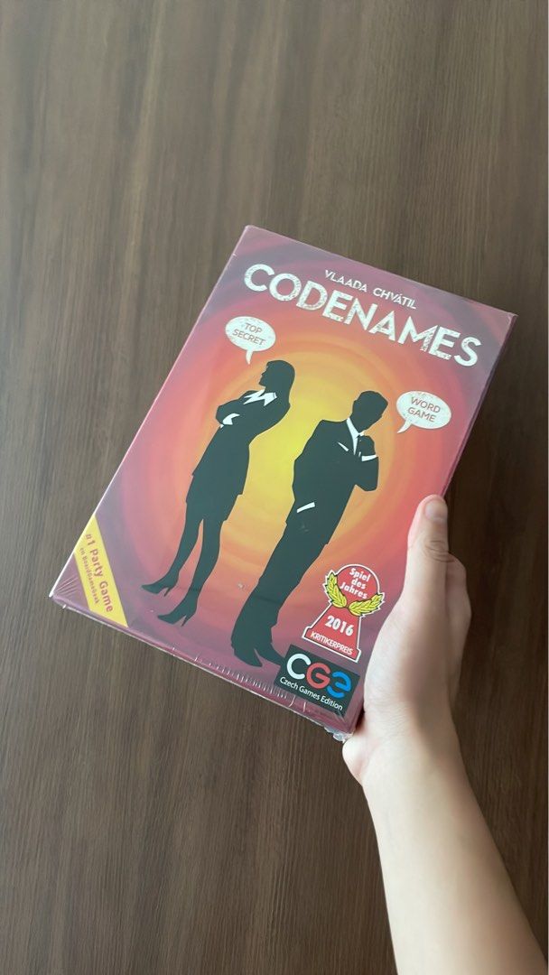 Codenames, Hobbies & Toys, Toys & Games on Carousell