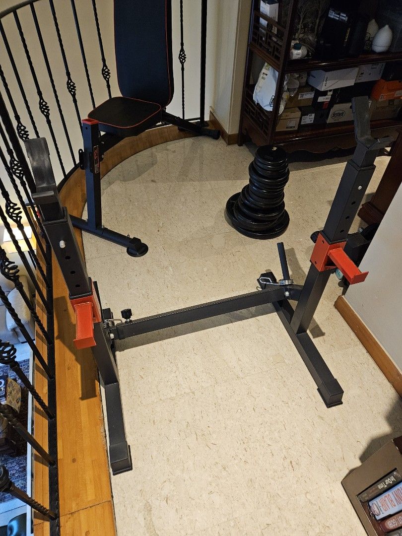 Completely adjustable (height and width) squat bench rack with safety ...