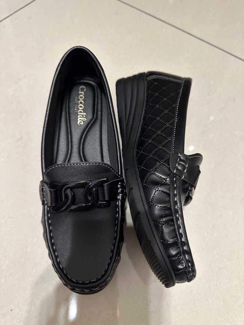 Crocodile foam loafer inc pos sm , Women's Fashion, Footwear, Loafers ...
