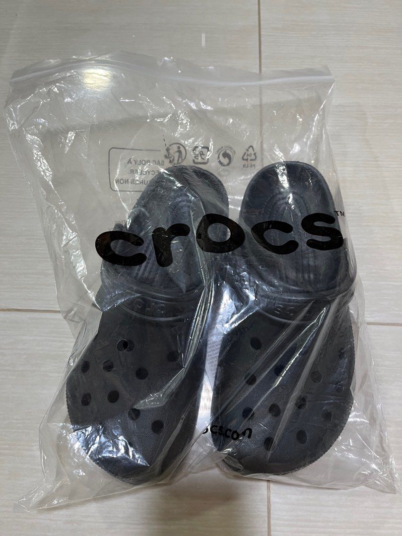 Crocs Classic Brand new, Men's Fashion, Footwear, Flipflops and Slides ...