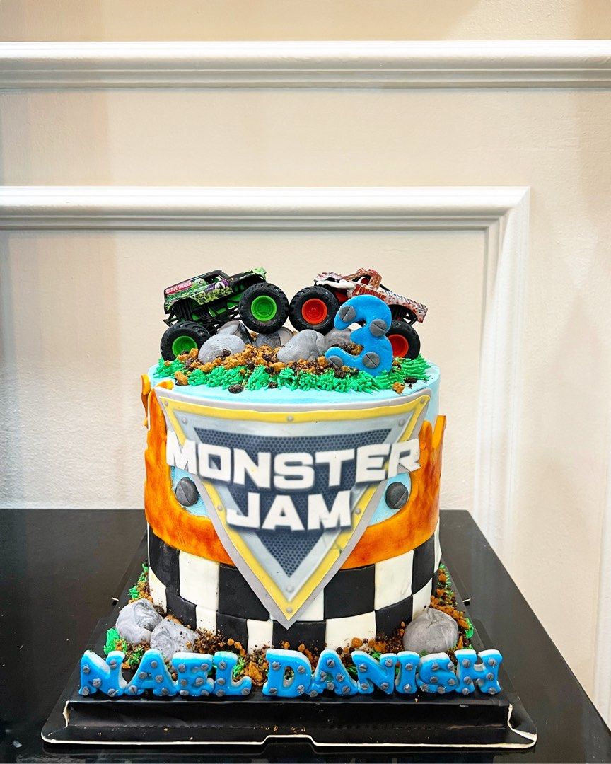 Customised monster jam/truck cake, Food & Drinks, Homemade Bakes on ...