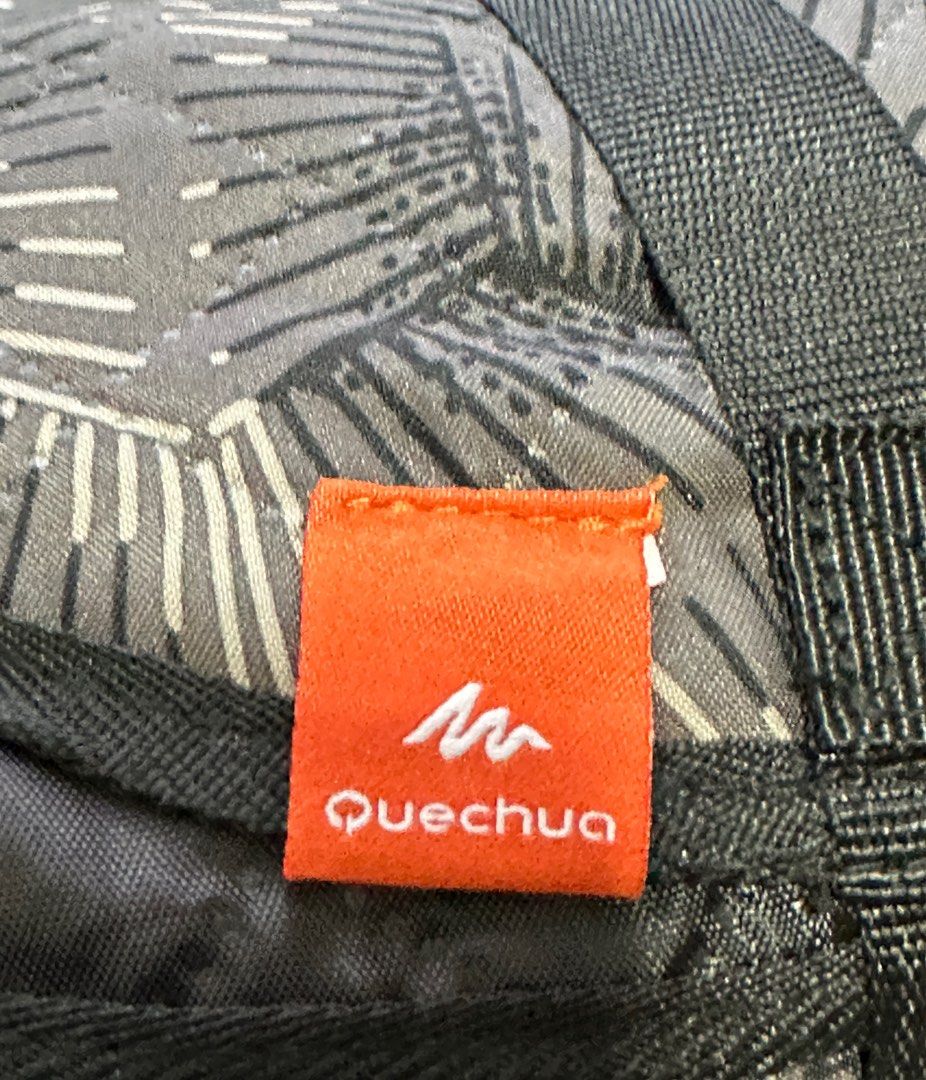 Decathlon [Quechua] Plaid waterproof, thick picnic mat 140 x 170 cm ...