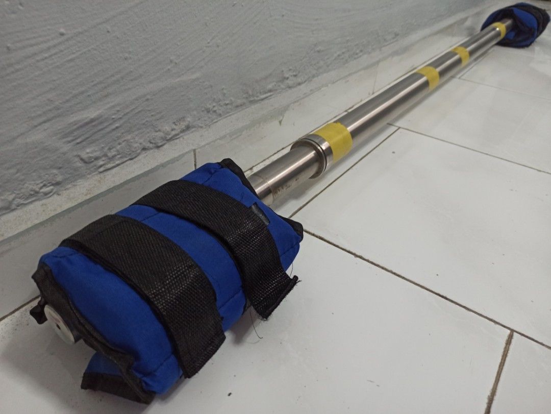Dumbbell rod and ankle weights, Sports Equipment, Exercise & Fitness ...