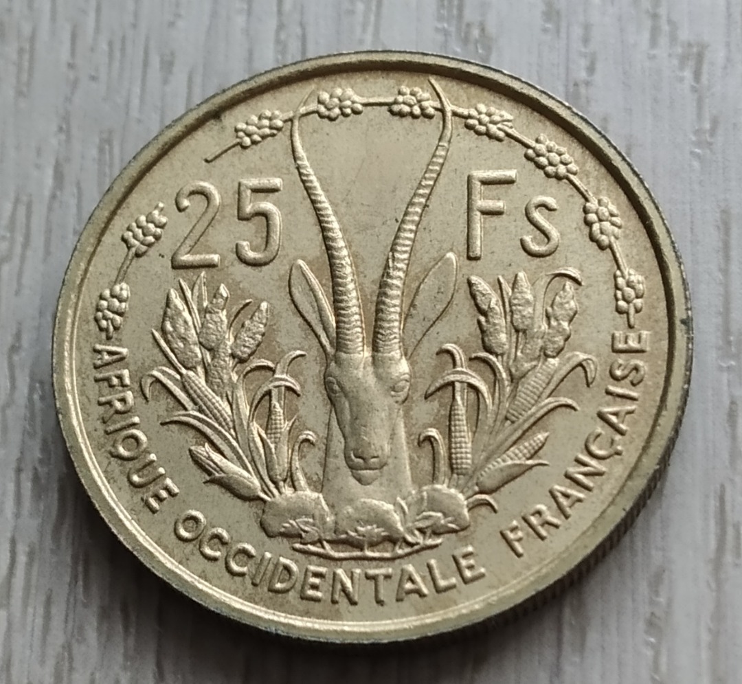 French West Africa 1956 25 Francs Unc Coin.Diameter 27mm, Hobbies & Toys, Memorabilia ...