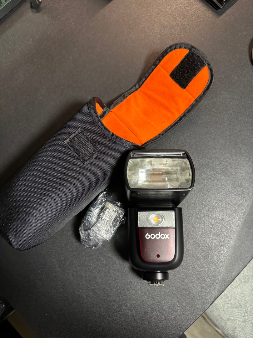 Godox V860III TTL Li-Ion Flash Kit for Canon only, Photography ...