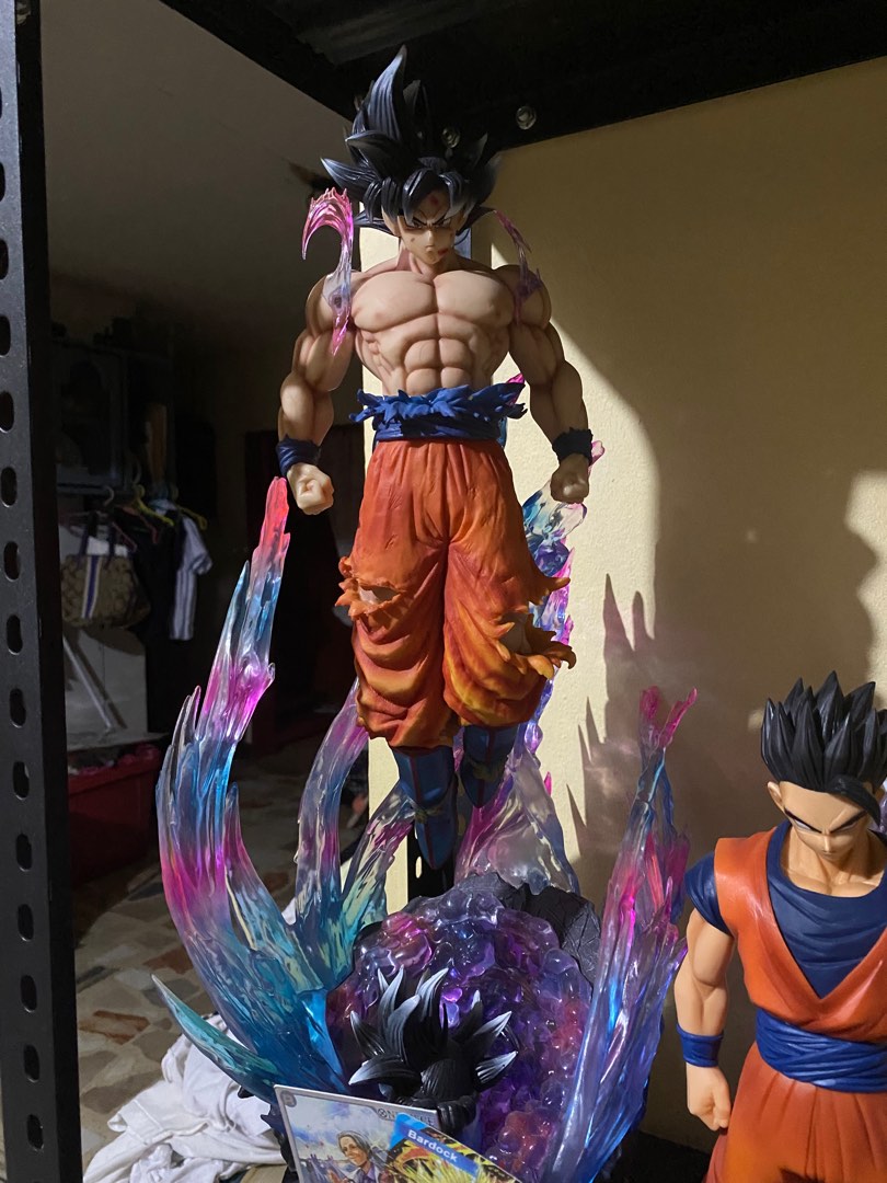 GOKU ULTRA INSTINCT, Hobbies & Toys, Toys & Games on Carousell