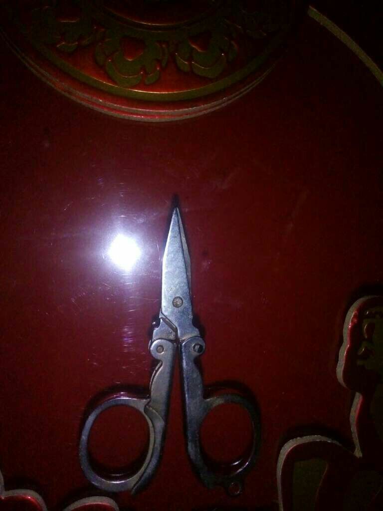 gunting kecil jadul vintage sale obral bu, Barang Yang Dicari di Carousell