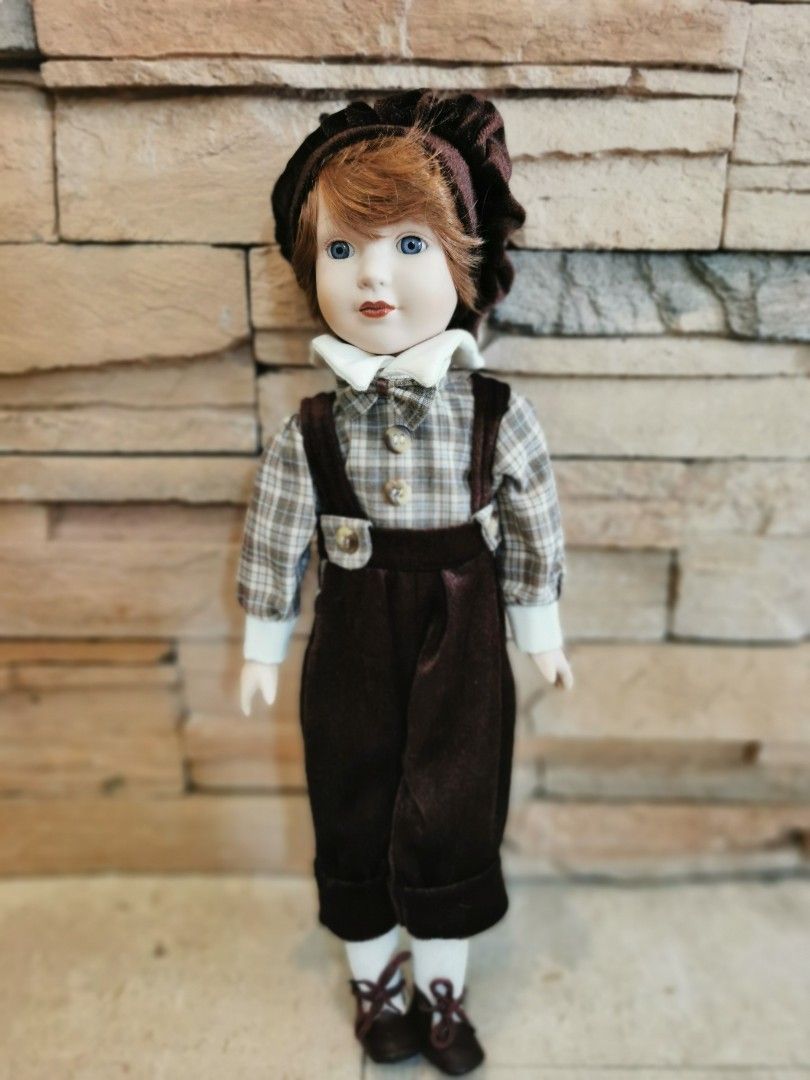 Hand painted Porcelain Doll (France), Hobbies & Toys, Memorabilia ...