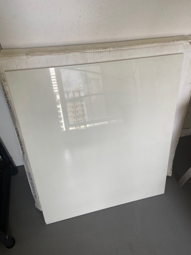 Homogeneous tiles 600mm x 600mm, Furniture & Home Living, Home Decor ...