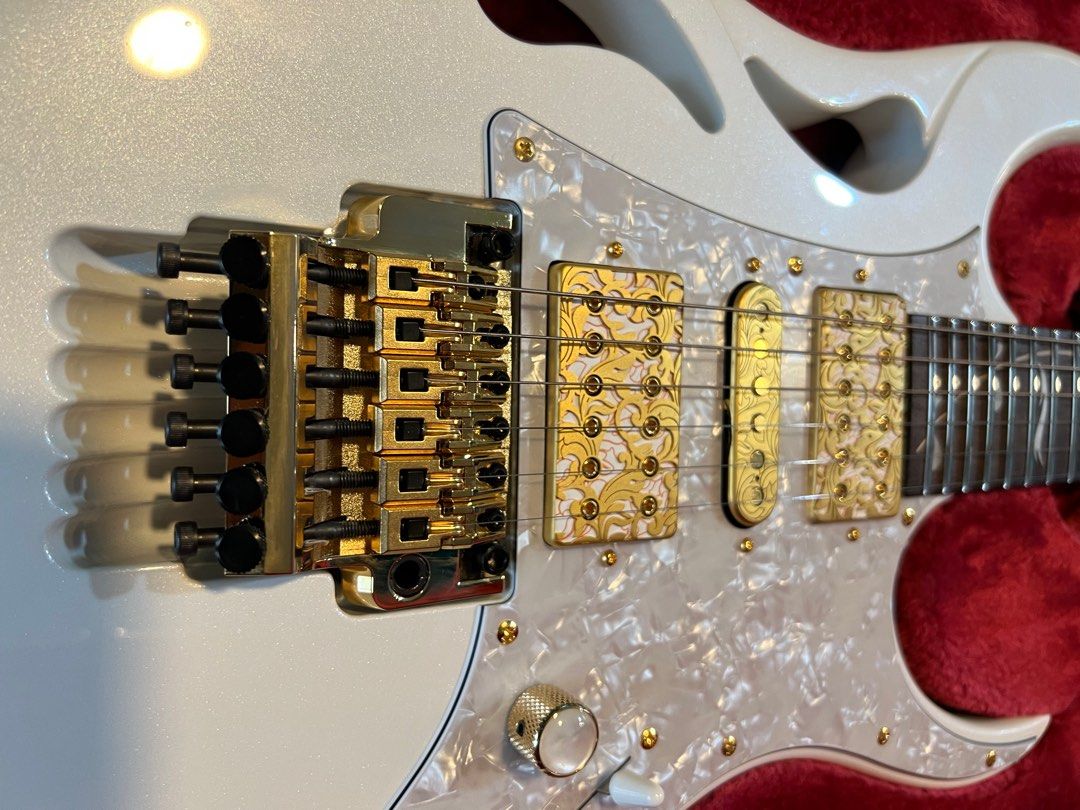 Ibanez PIA Steve Vai signature model, Hobbies & Toys, Music & Media ...