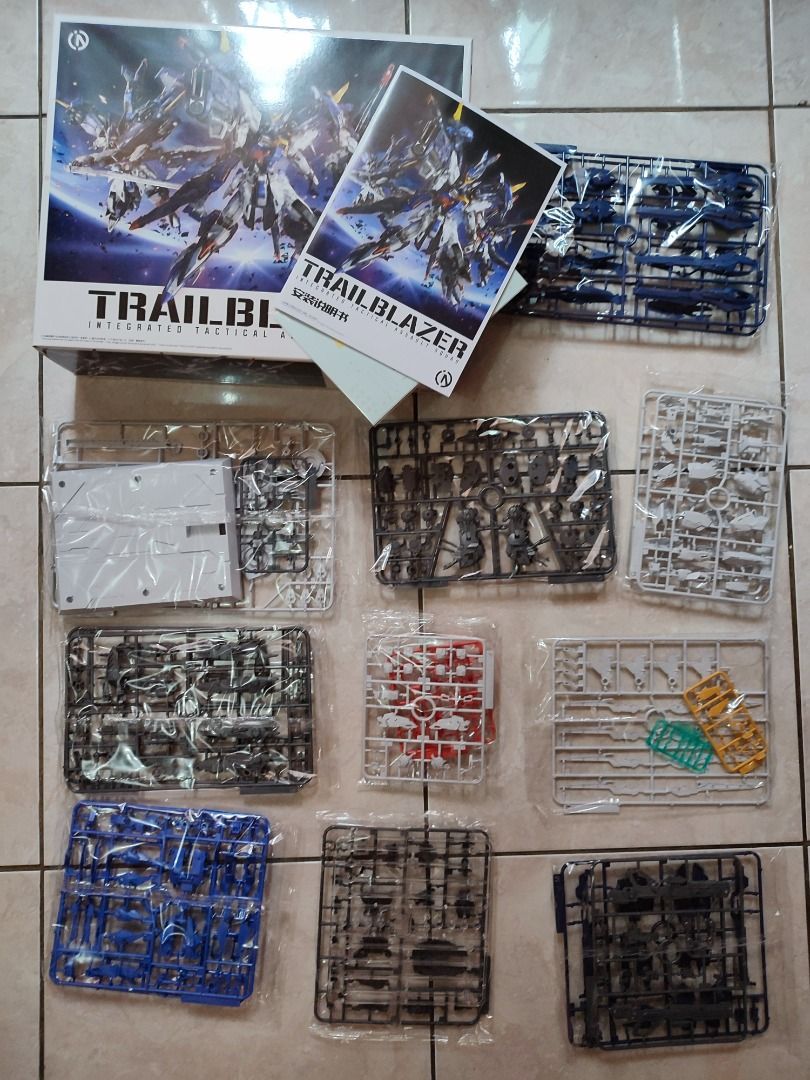 Infinite Trailblazer Model kit (BOOTLEG), Hobbies & Toys, Toys & Games ...