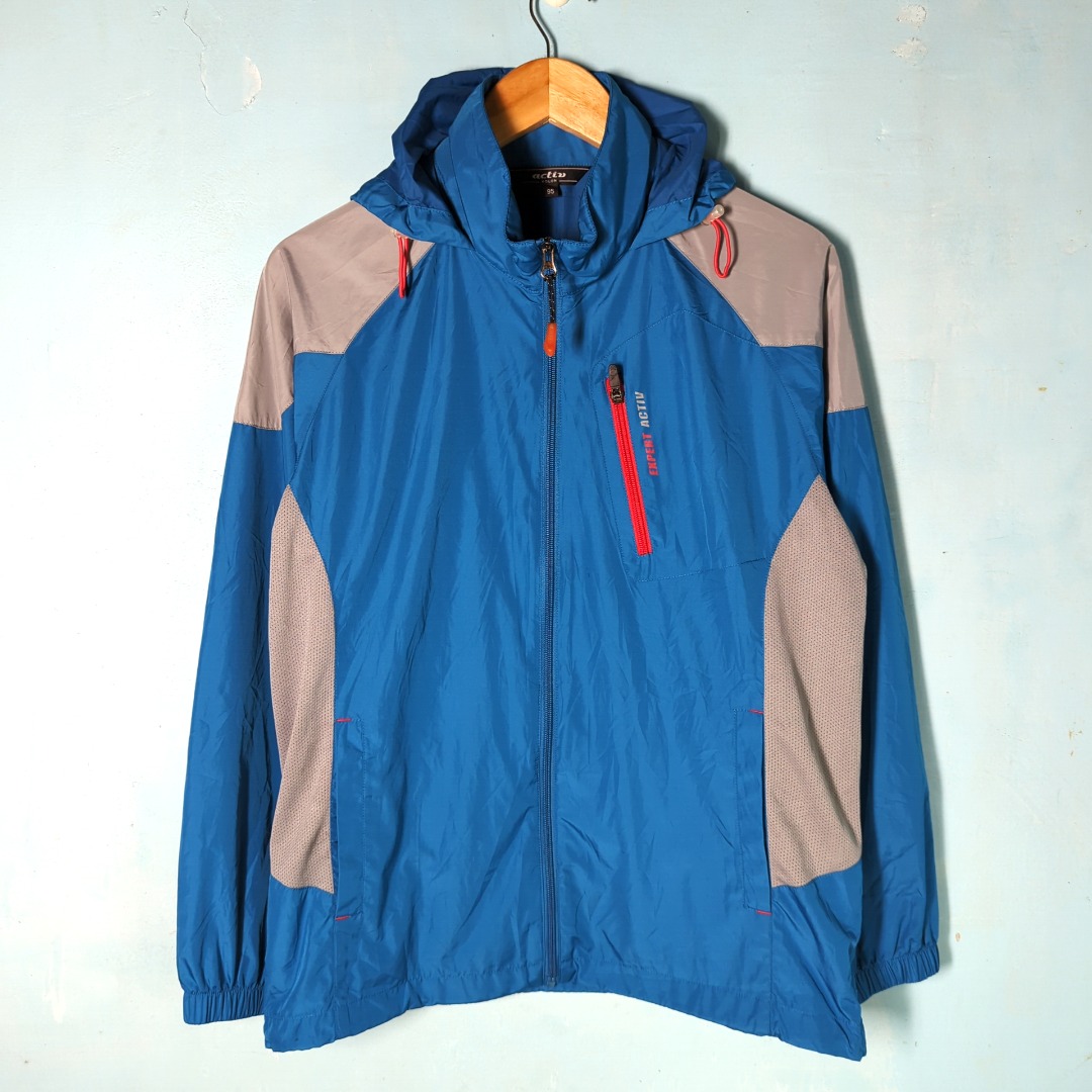 Kolon Activ Windbreaker Packable Hood, Men's Fashion, Coats, Jackets ...
