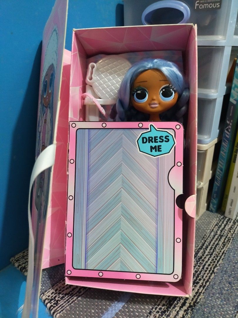 Lol omg Snowlicious, Hobbies & Toys, Toys & Games on Carousell