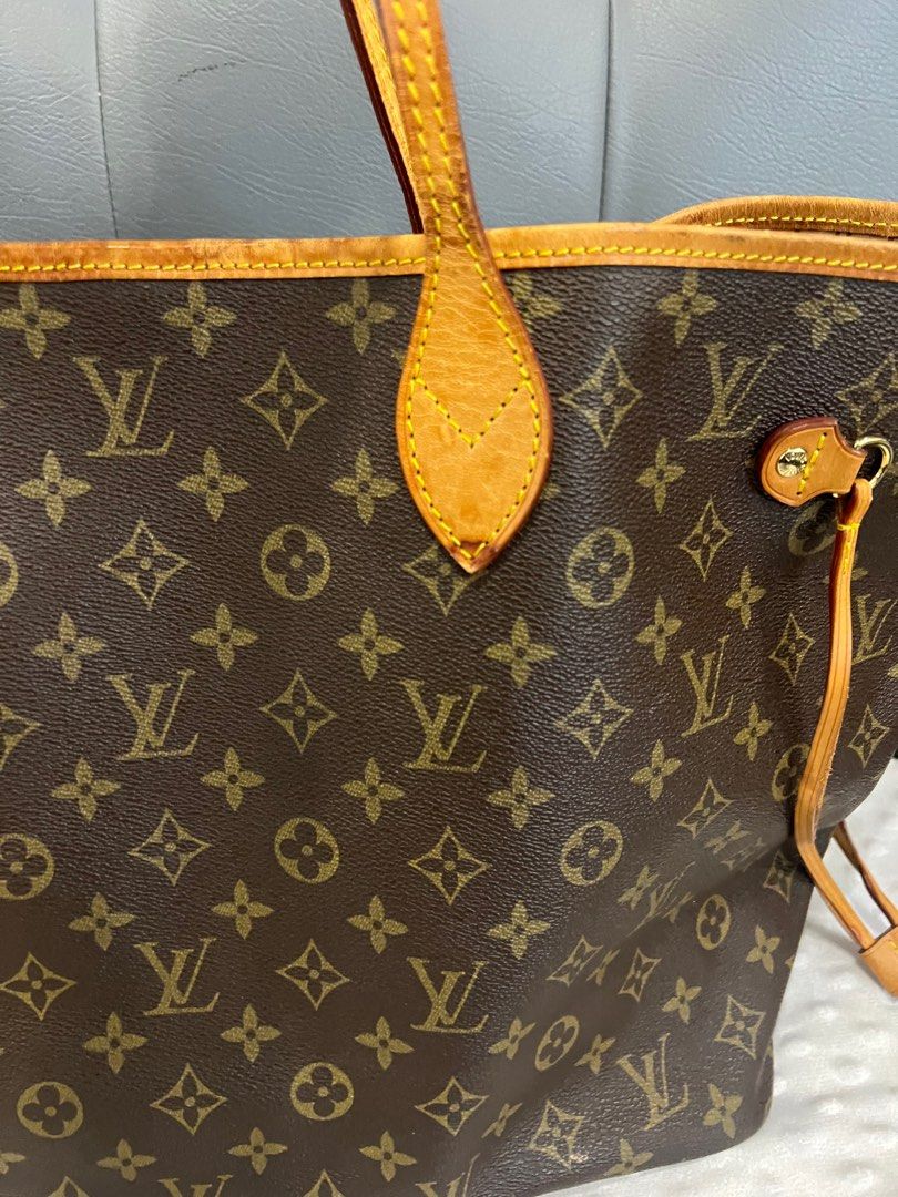 Louis Vuitton Gm Neverful, Luxury, Bags & Wallets on Carousell