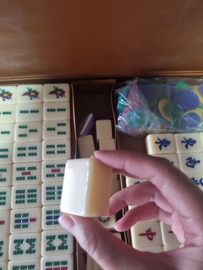 Mahjong set, Hobbies & Toys, Toys & Games on Carousell