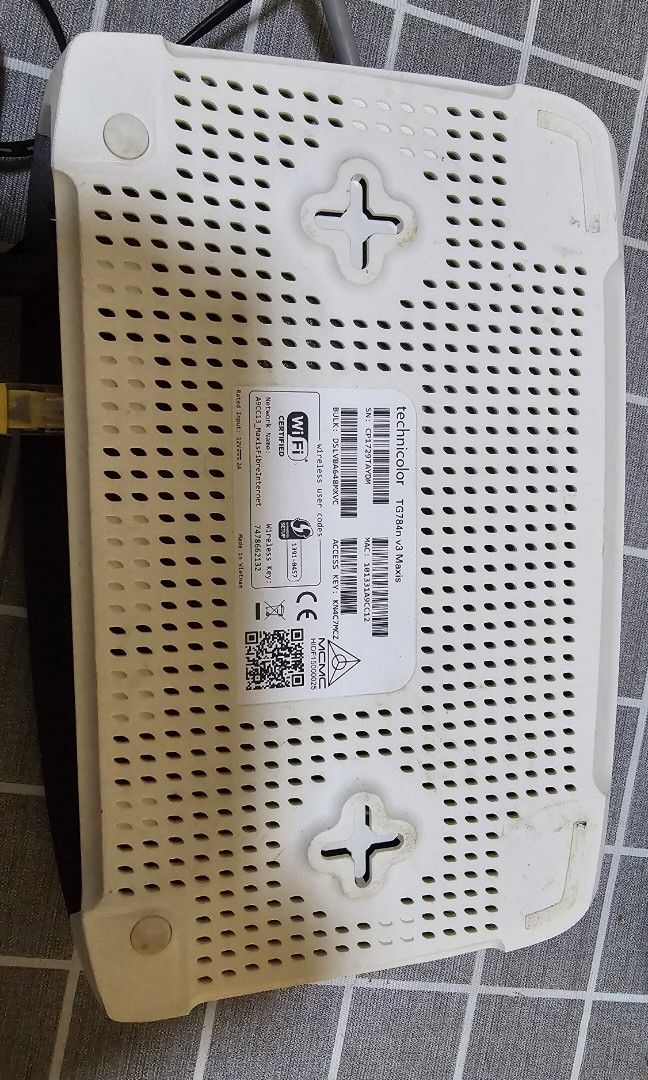 Maxis wifi router for sale, Computers & Tech, Office & Business ...