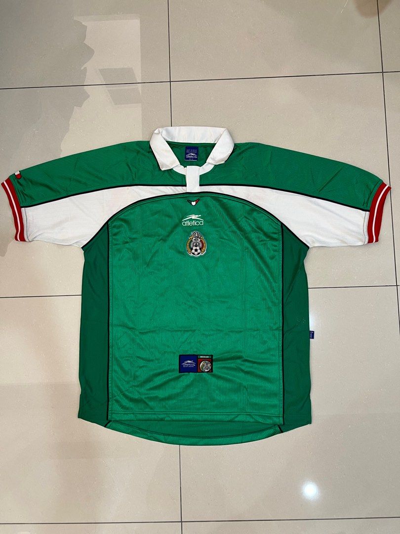 Mexico 2000/02 home kit, Men's Fashion, Activewear on Carousell