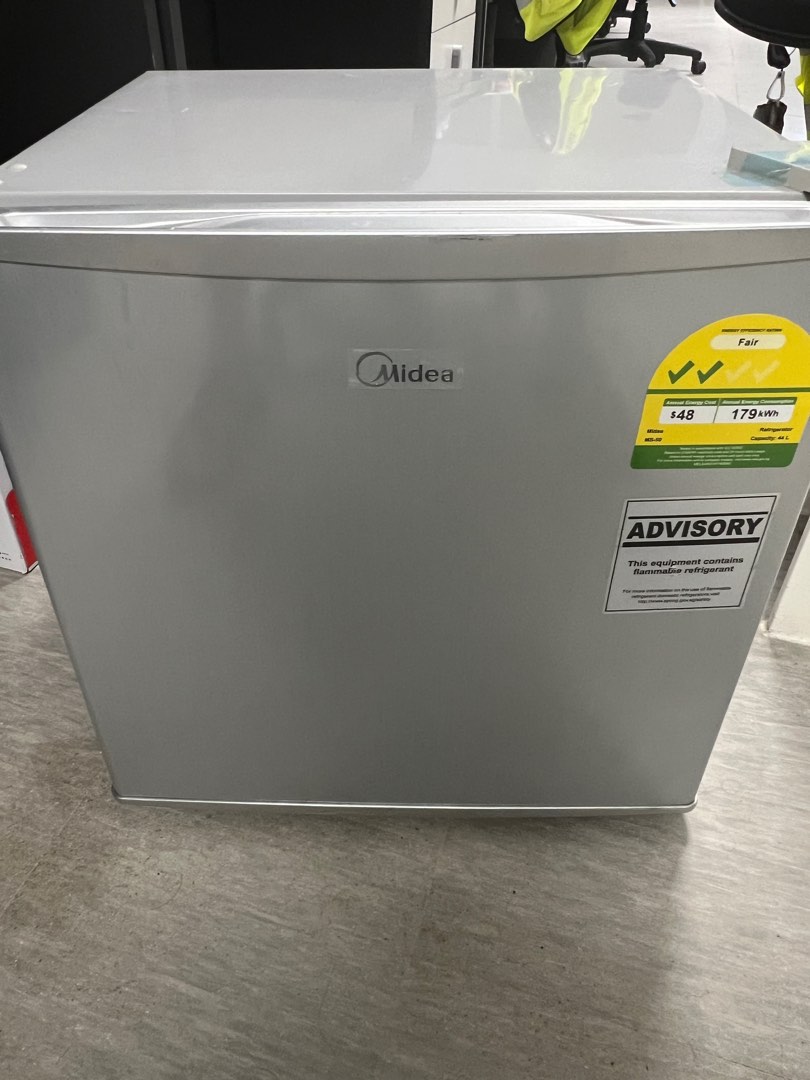 Midea Mini Fridge, TV & Home Appliances, Other Home Appliances on Carousell