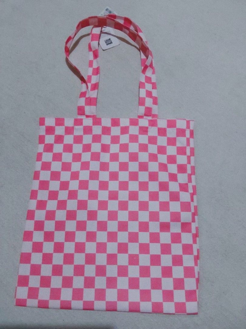 MINISO Disney 100 Smile Faces Collection Vertical Shopping Bag (Pink ...