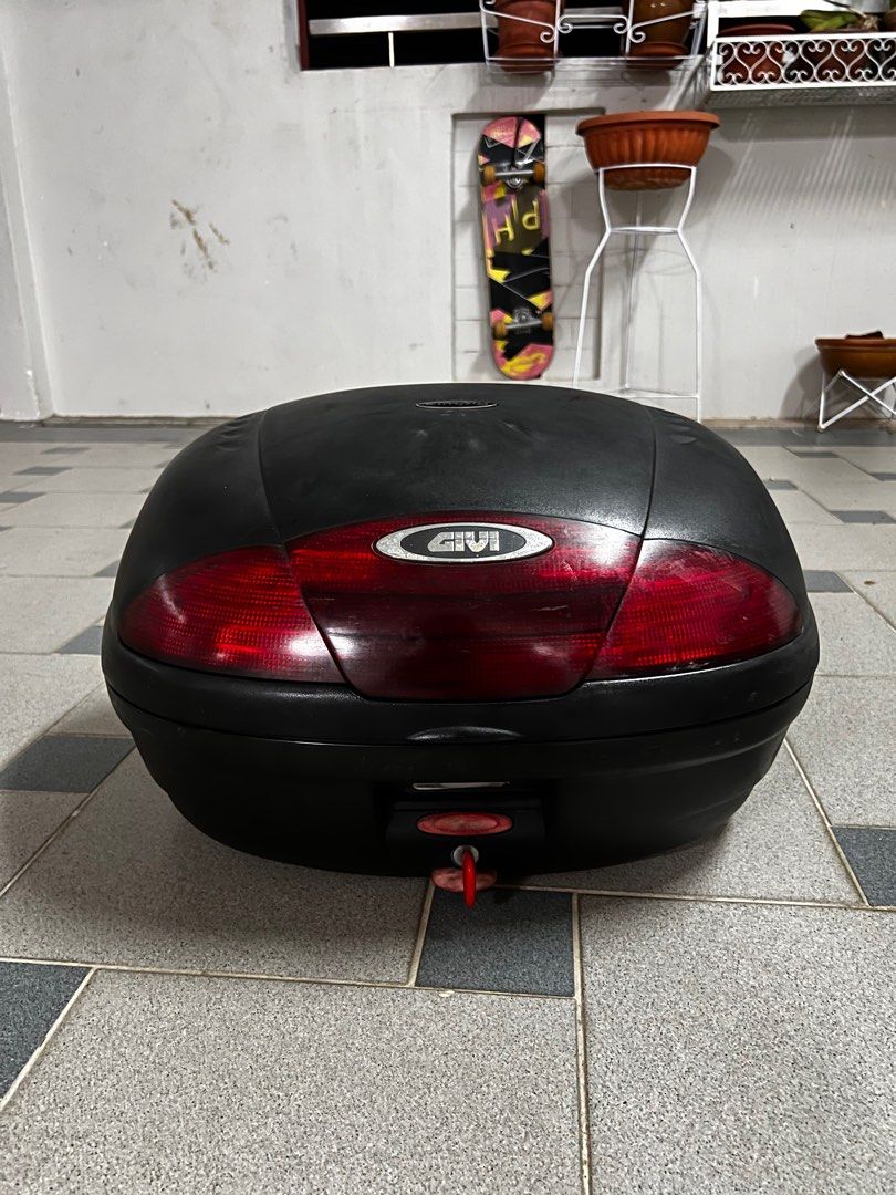 Motorcycle GIVI Box Storage Box (60 litres) w Base Plate, Motorcycles ...