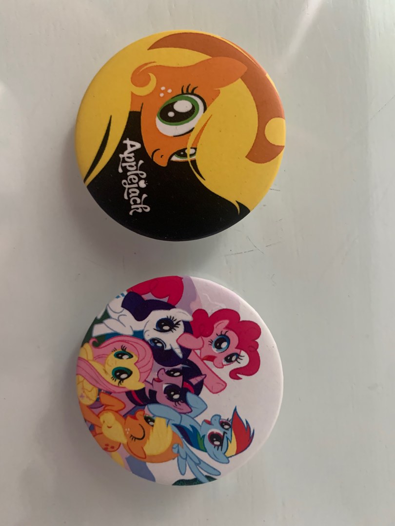 My little pony badges/ pins, Hobbies & Toys, Collectibles & Memorabilia ...